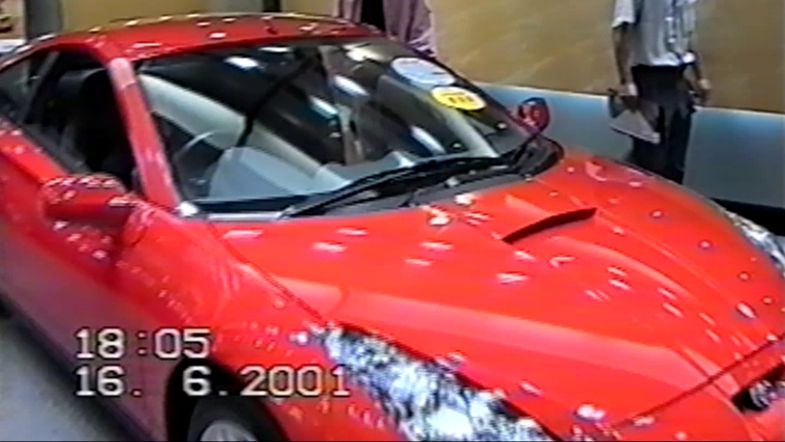 Япония. Зоопарк, Акихабара, шоу-рум Тойота, 2001