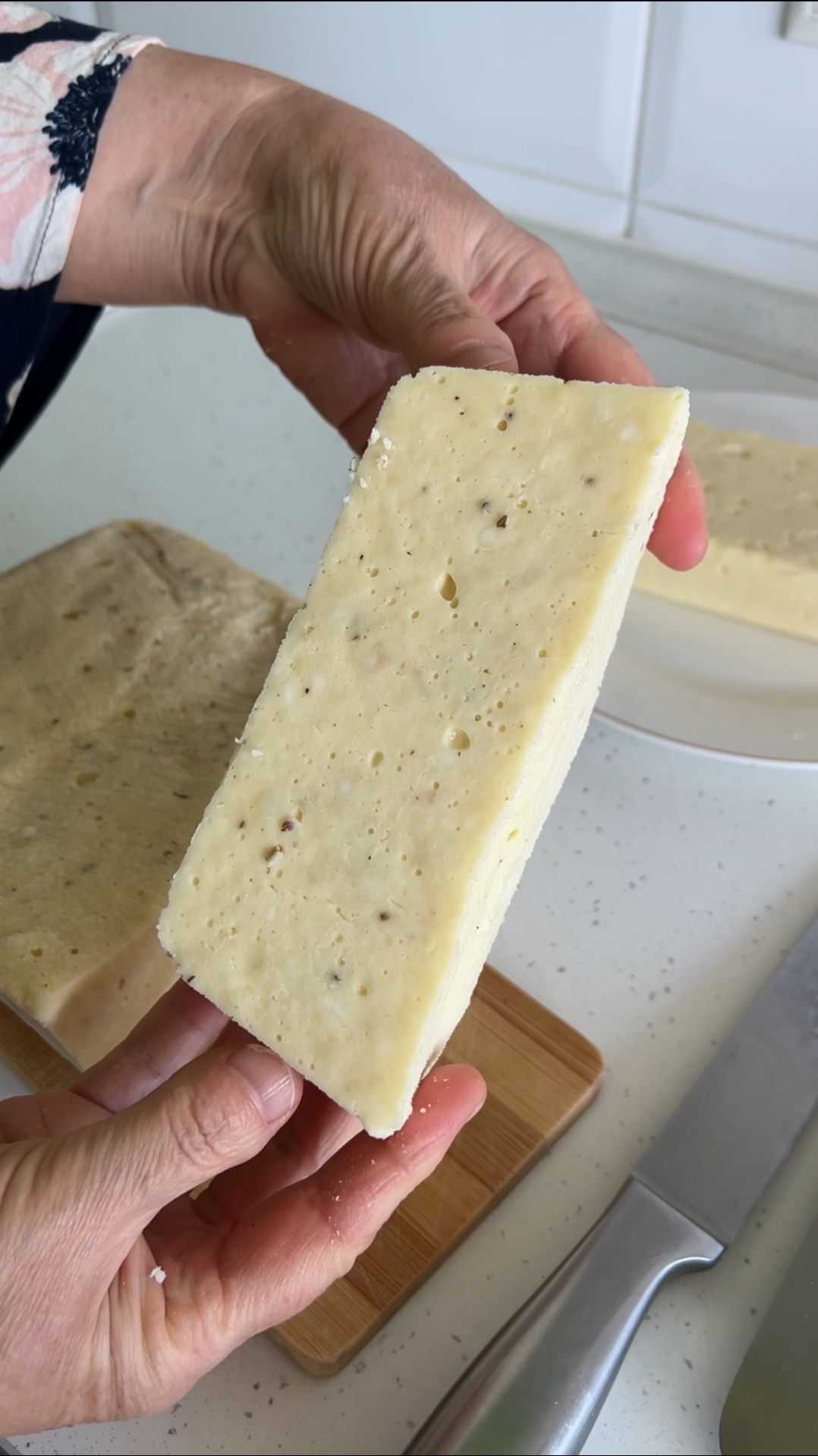 Домашний сыр. Еда.