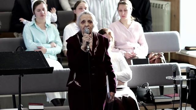 Кого из нас.. (стих)