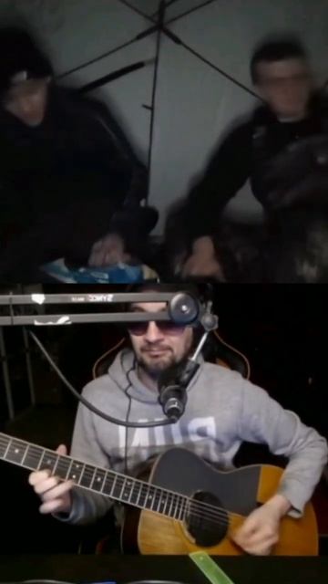 Танцы под гитару в ЧАТ-РУЛЕТКЕ!  #shorts #фингерстайл #guitar