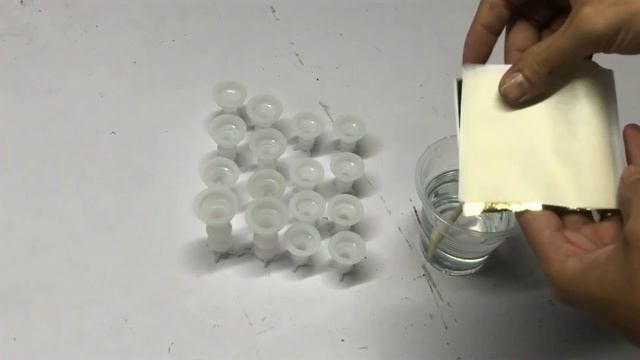 Переработанные древесные отходы Шахматы из эпоксидки