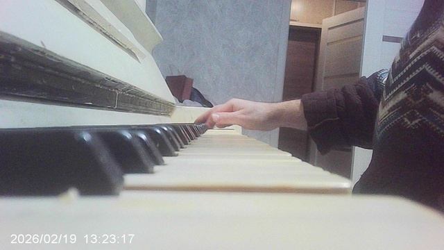 Пианино: Арпеджио - подъём и спуск по Си-мажор