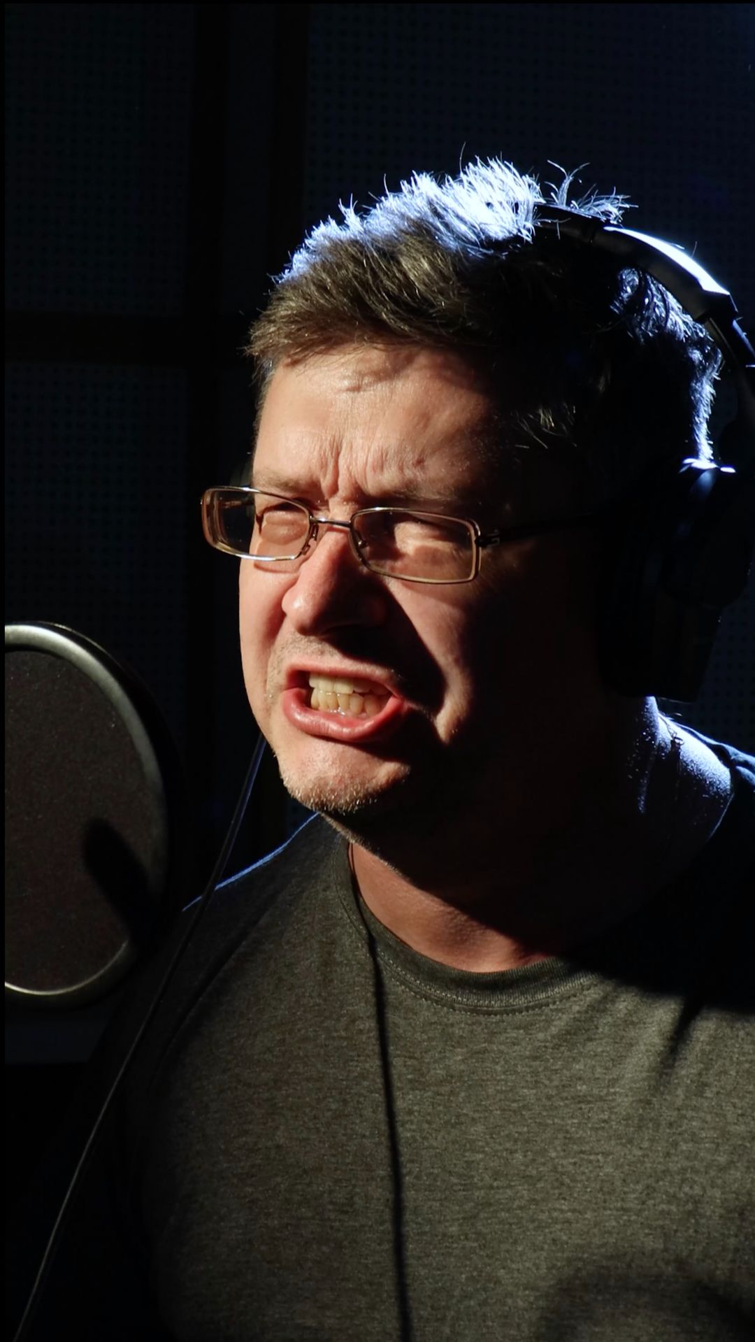 БЕСЫ - ДОСТОЕВСКИЙ - КНИГИ ДАРОМ