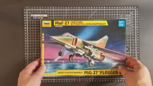 Обзор коробки модели "МИГ-27", масштаб 1:72.