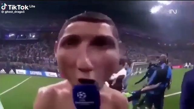 смешные звуки Роналду 😂😂😂😂 часть 4