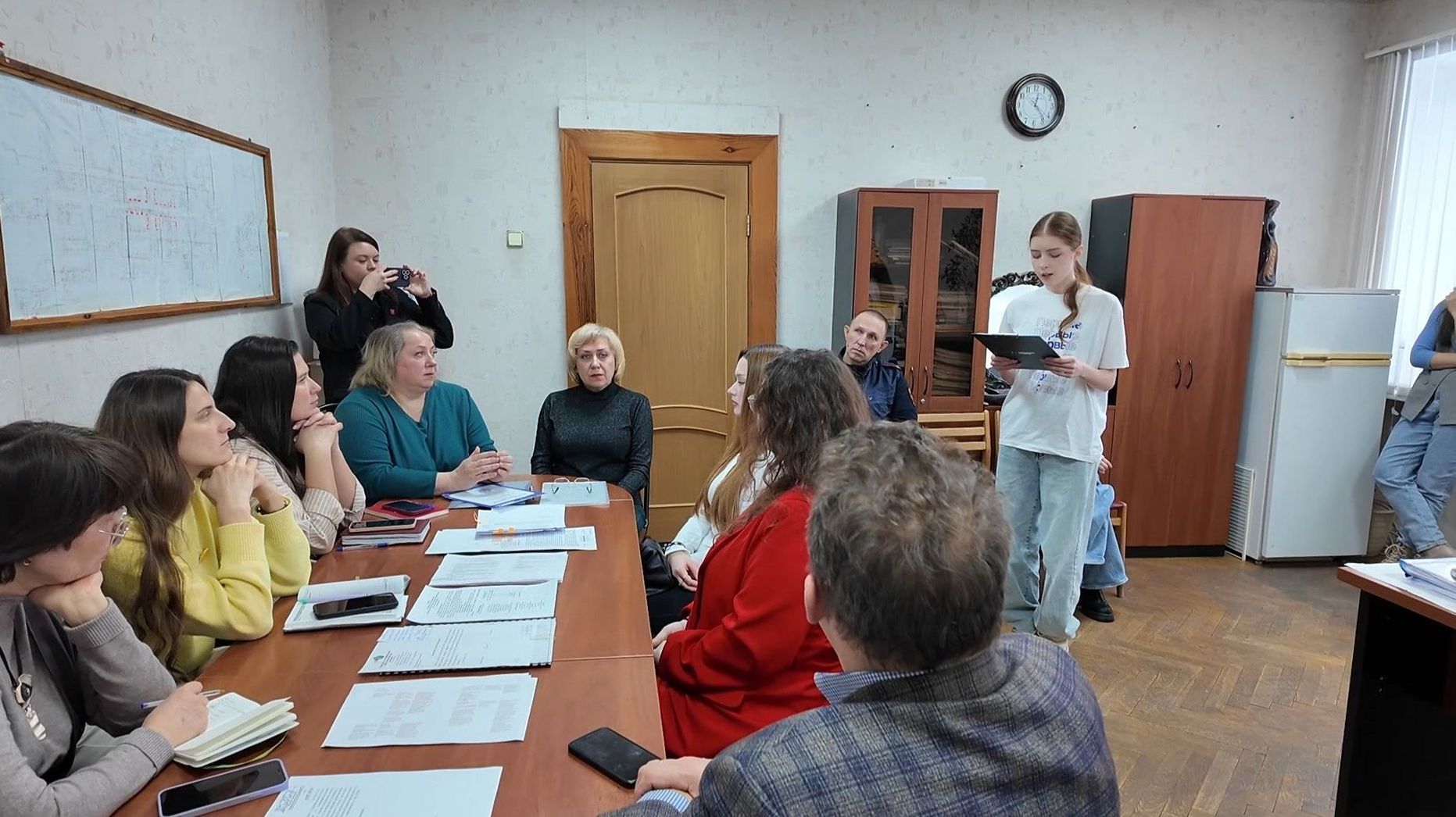 Взрослые стратегии и детские мечты