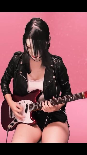 HOW TO PLAY GUITAR APT.