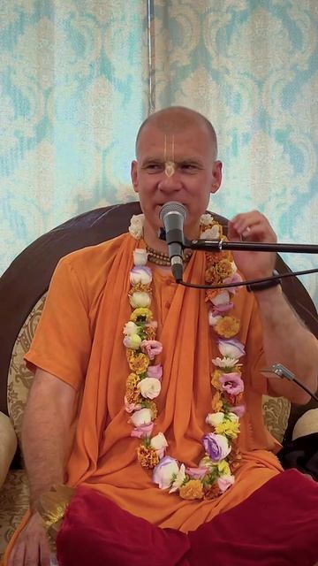 Как удерживаться в духовном мире, соприкасаясь с материальным?