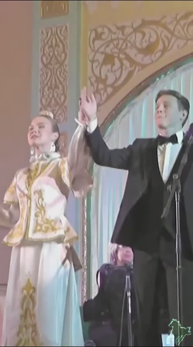 ӘЛИНӘ САФИНА һәм ДИНАР ШӘРӘФЕТДИНОВ. Аскер һәм Гөлчохра дуэты "Аршин Мал Алан" опереттасыннан.