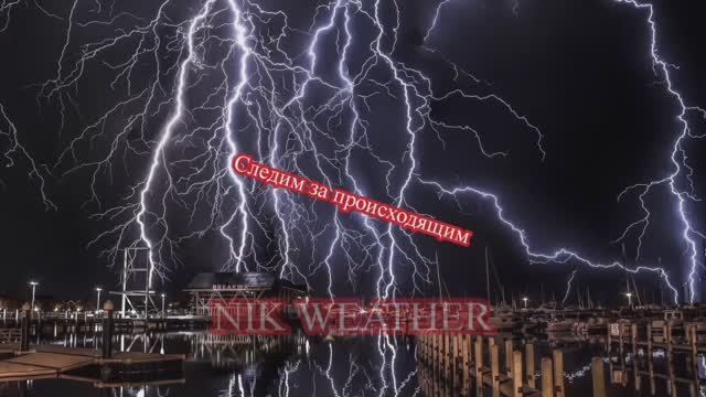 МОСКВА, ТУЛА И БРЯНСК УТОНУЛИ В СНЕГУ.