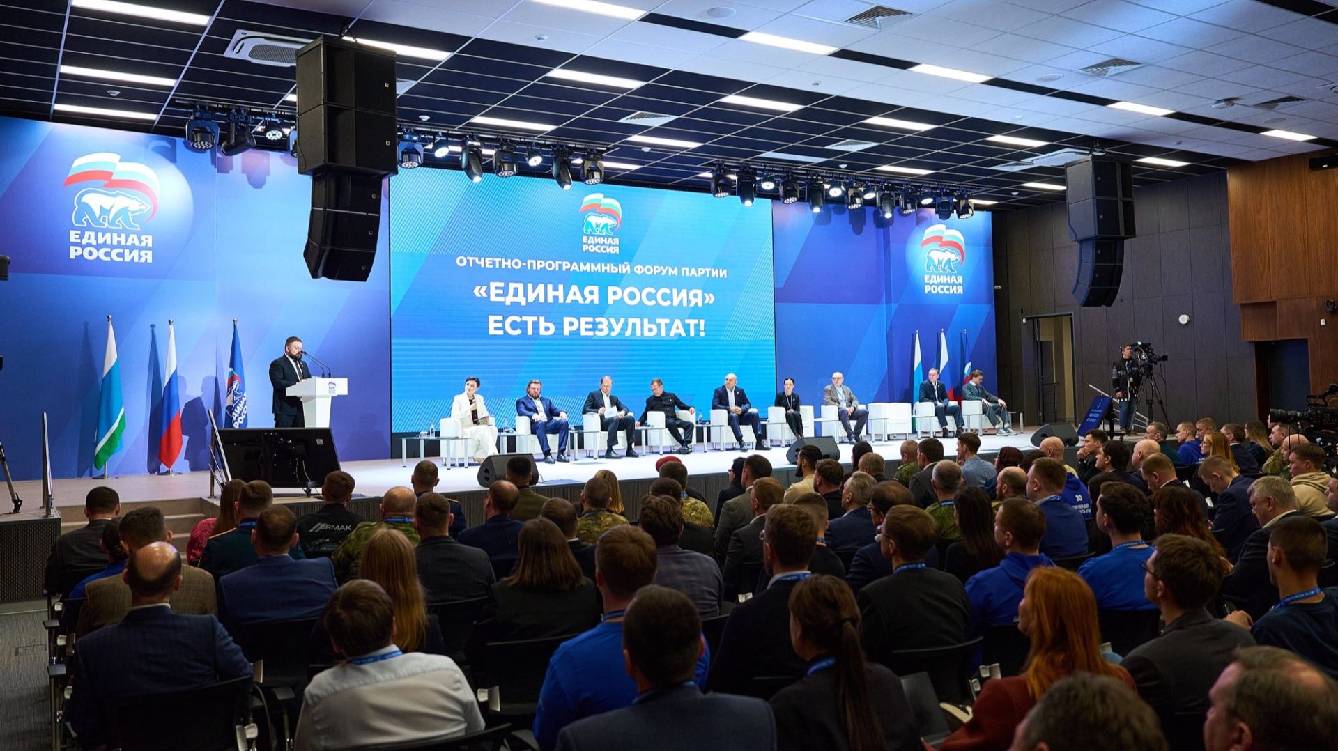 Предлагай и меняй: югорчан приглашают к созданию «Народной программы 2.0»