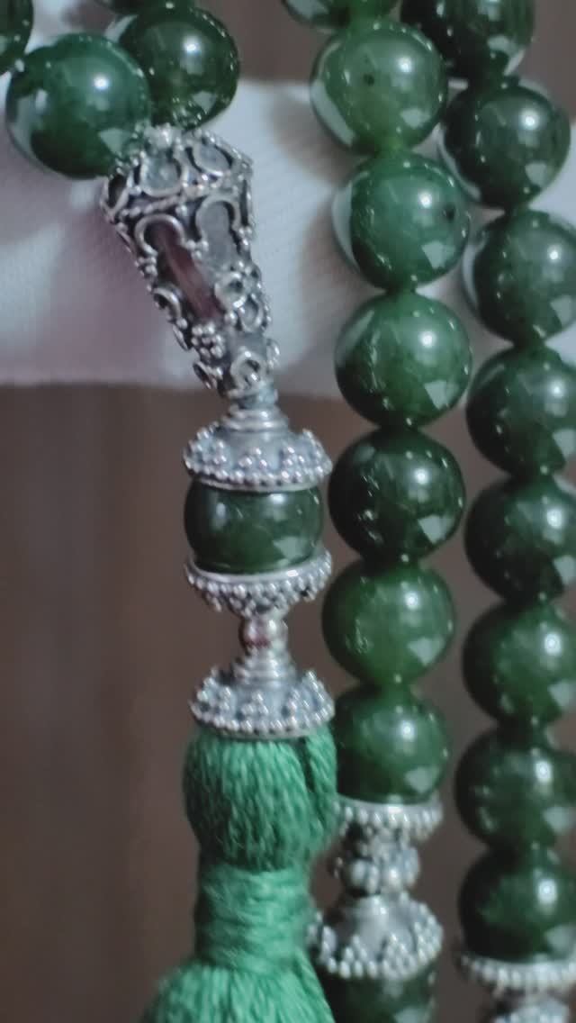 Четки из нефрита 01/99