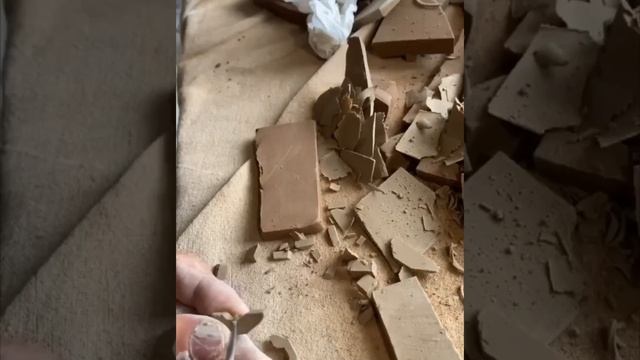 Великолепные детализированные миниатюры из глины😍