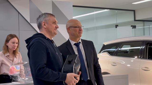 Купили автомобиль с салона и ВЫИГРАЛИ ТУР В КИТАЙ