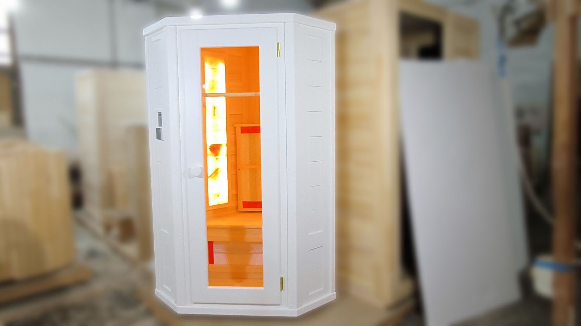Видеообзор угловой окрашенной снаружи белой эмалью кедровой ик-сауны с инфракрасными нагревателями