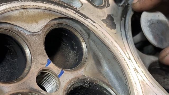 ГБЦ Двигатель 3UZ-FE (4.3 л, V8) Lexus LS430, Toyota трещны между сёдлами клапанов, оценка ремонта.