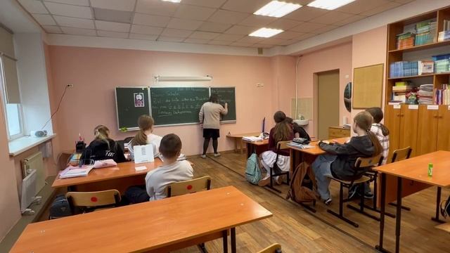 Урок немецкого языка в школе Видергебурт
