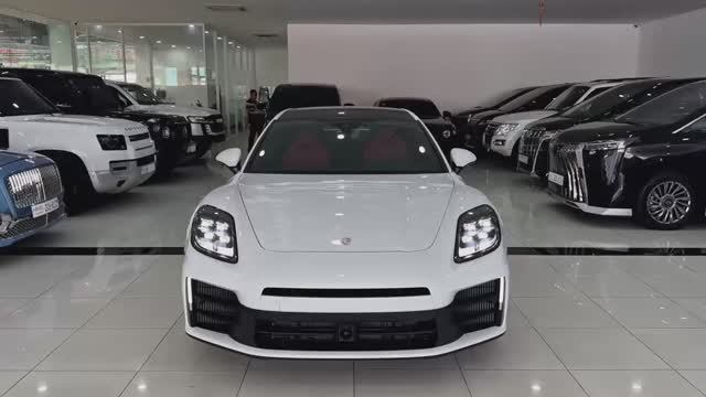 PORSCHE PANAMERA 4 2026 обзор