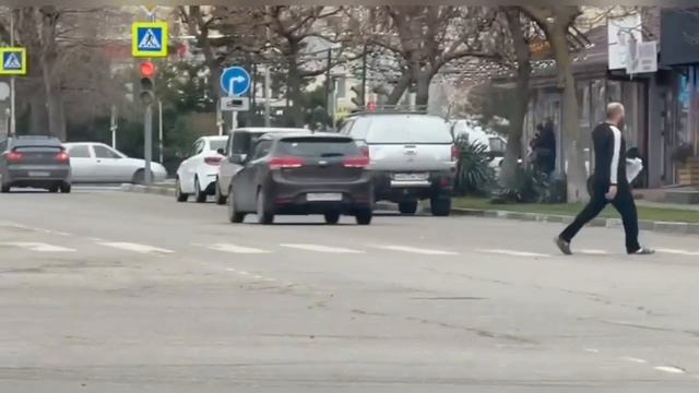 16 февраля сотрудники Госавтоинспекции города Анапа провели рейдовое мероприятие «Пешеход».