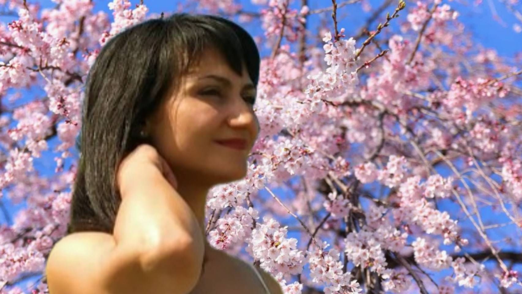 Сусанна Масленникова  "Где ты, сад вишнёвый?"  (музыка и слова Ирины Скибиной)