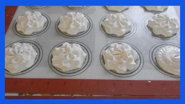 Вкуснейший яблочный зефир. Попробуйте и покупать больше не будете в магазине..