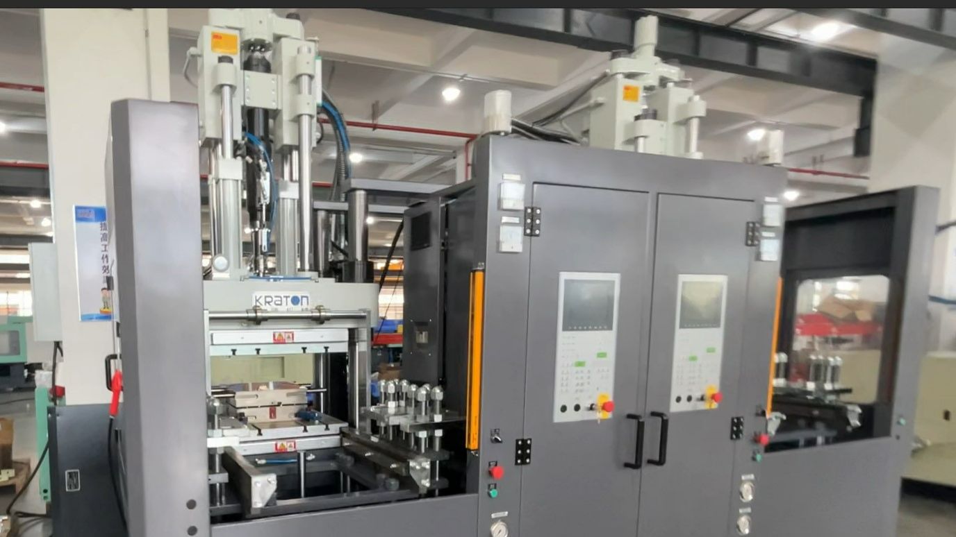 Универскальный литьевый и Вакуумный вулканизационный пресс и литье жидкого силикона под давлением