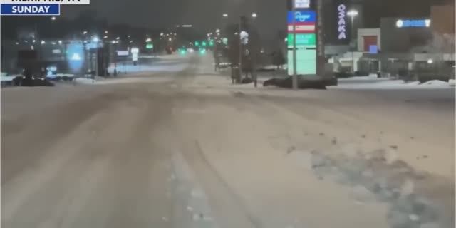 СНЕЖНЫЙ ШТОРМ_ Почему в США так много жертв_