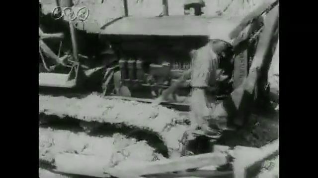 1945. Кадры киножурнала Японские мировые новости. (Yaponsk novosti kinojurnal 243.)