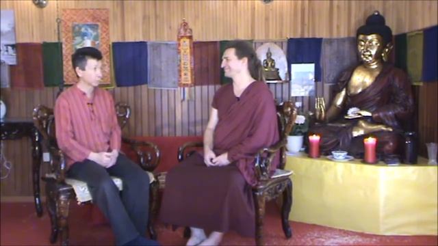 Тело — слуга ума. Как мы сами создаем свои страдания 🧠Интервью в Риге с ламой Игорем