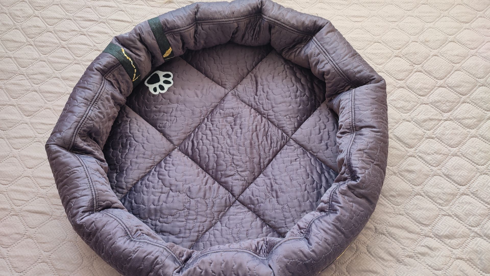 Швейные будни. Закончила шить лежанку для котят и чехол для этой лежанки