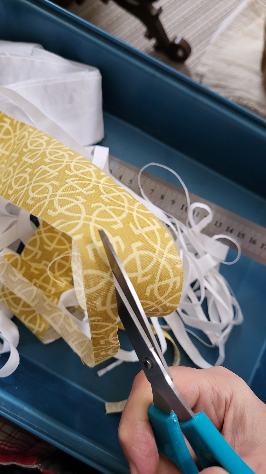 КОВРИКИ из ХБ - КАК я нарезаю ЛЕНТЫ для вязания ковриков #коврикизлоскутов