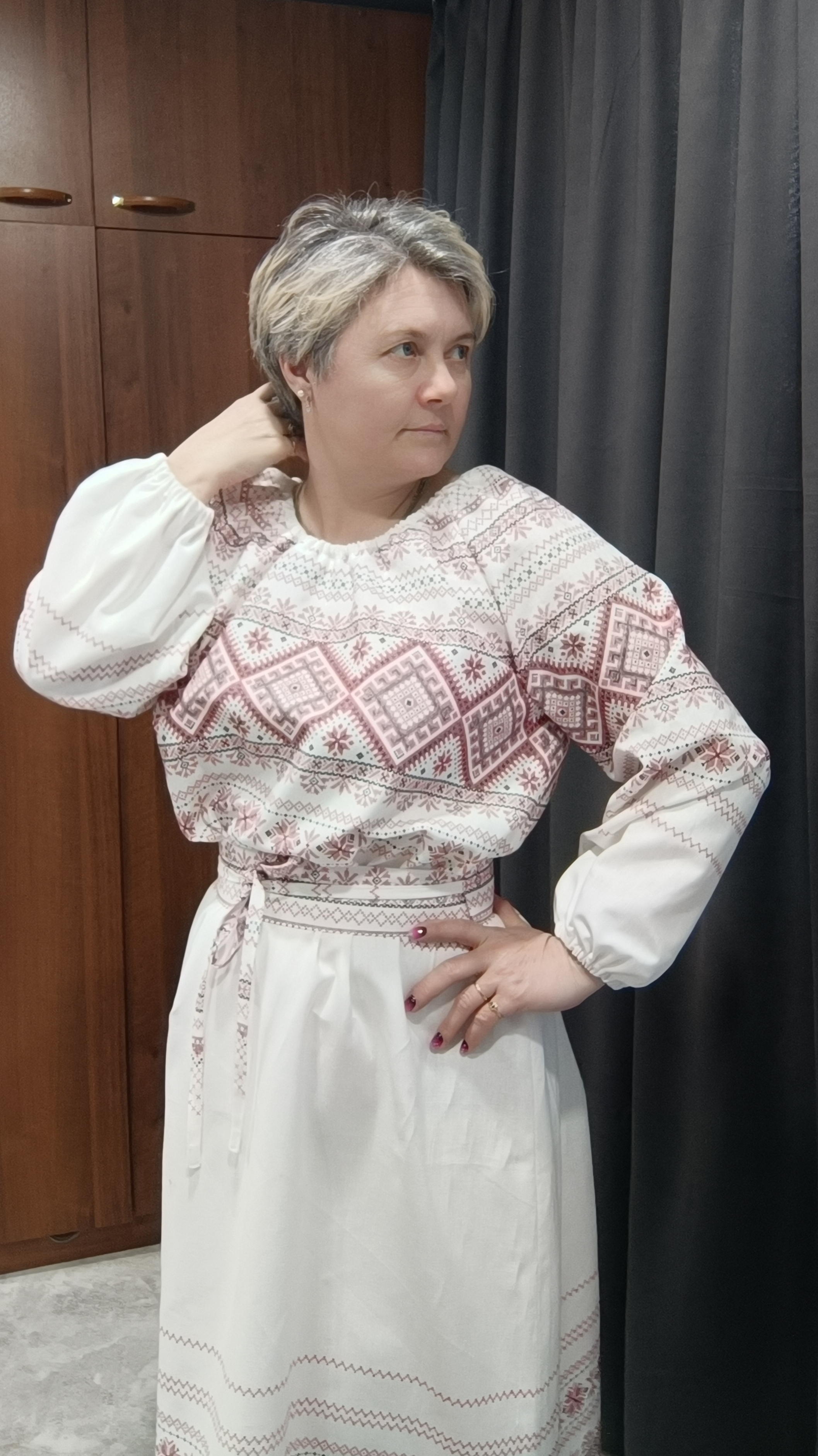 Платье в славянском стиле