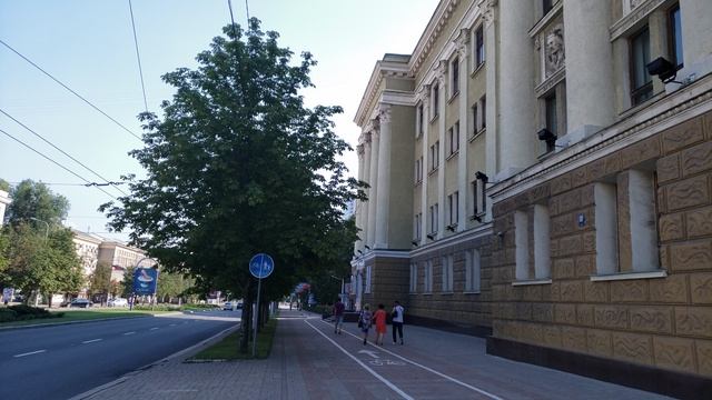 donetsk-4k-ul-Artema-biblioteka-krupskaya