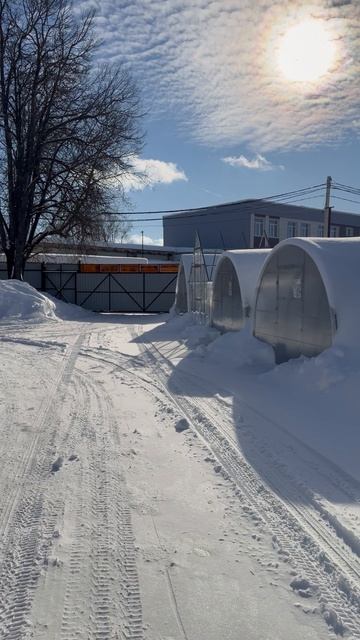 Теплицы не дорого с завода Статус сборка доставка