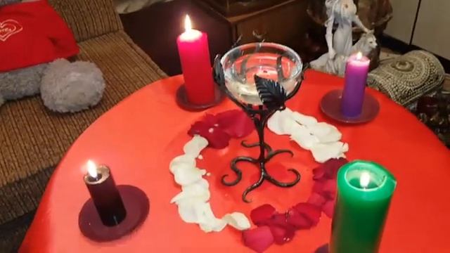 ХРАМ ВОЗДВИГНУЛА Я