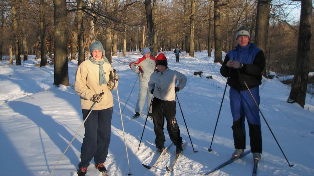 НА ЛЫЖАХ ПО ОКРЕСТНОСТЯМ ДЗЕРЖИНСКА И ВРЕМЕННОМУ ТОННЕЛЮ - 1 серия: Поповка, Ока и Хабары!