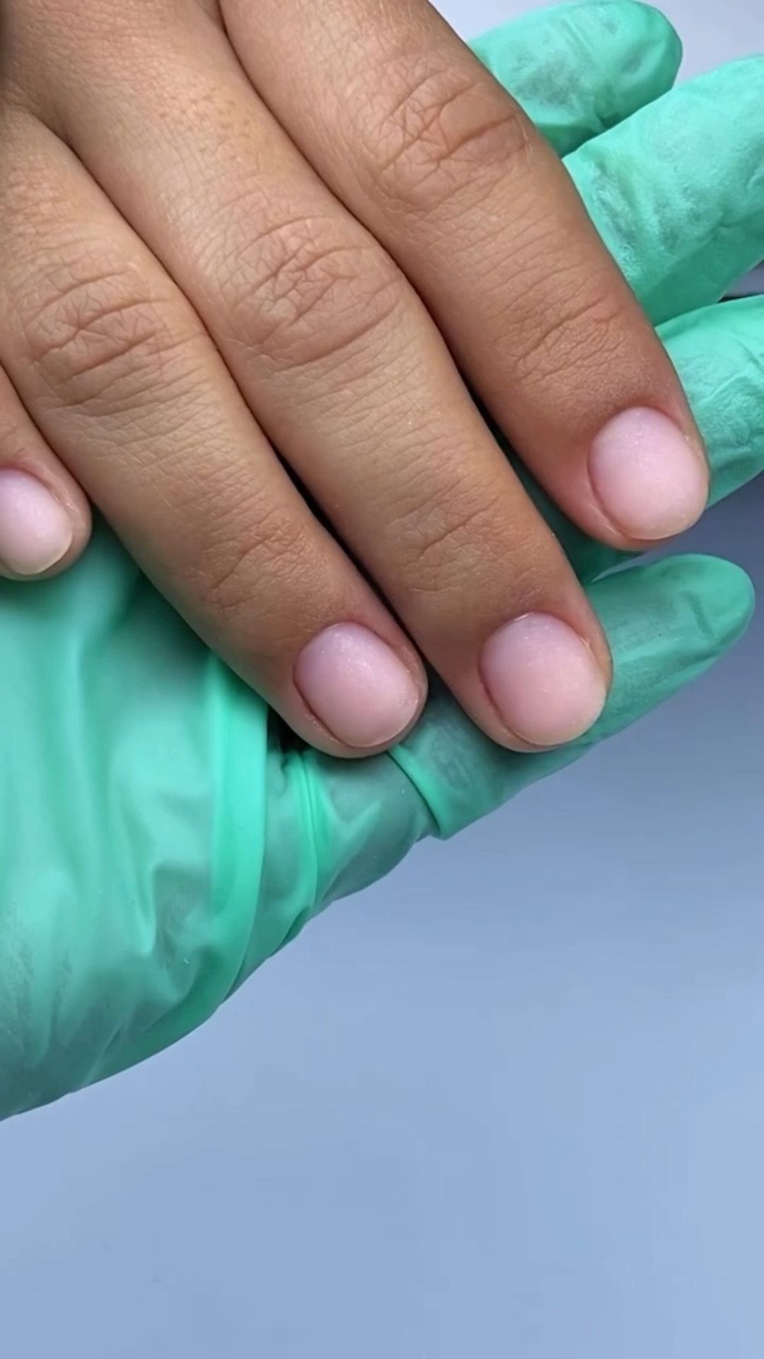 Коротким ногтям тоже быть))))