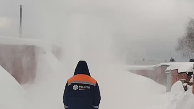 Когда в ГСК закончились $$$$ на уборку снега