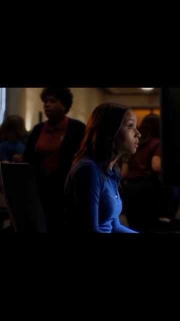 Эдит, 911 служба спасения, Мэй Гранд