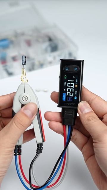 Мини-пинцетовый тестер LCR   FNIRSI LCR-ST2