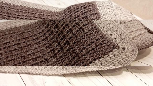 Комплект для кроватки крючком .