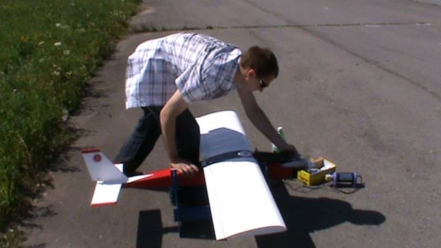 Тренировочная модель высокоплана ﹤ Ленивый﹥ , настройка движка ,  Бахаревка   08.07.2010.