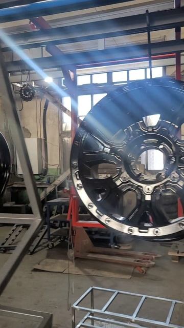 Порошковая покраска дисков в черный цвет I Покрасим Металл I Линия порошковой покраски в Гомеле