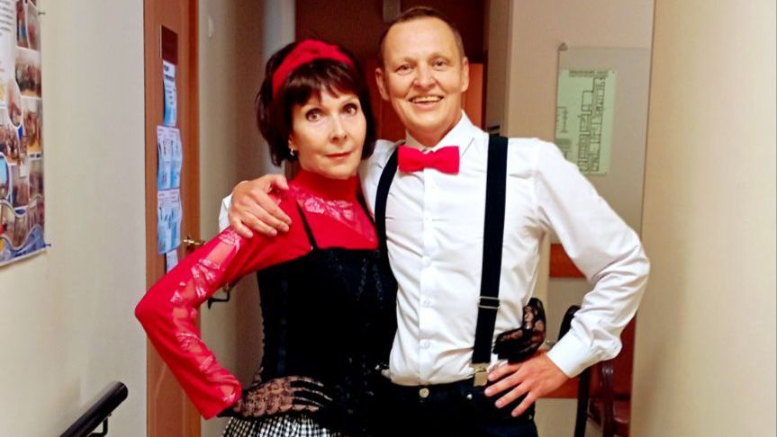 Танцуем твист, танец в паре