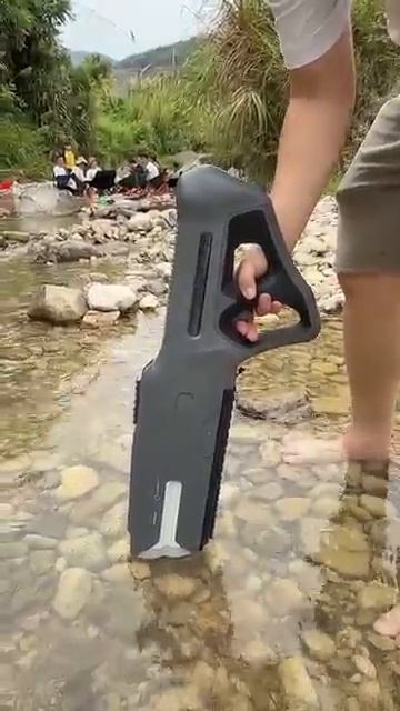 ТОП водяная пушка! Разносит водой.