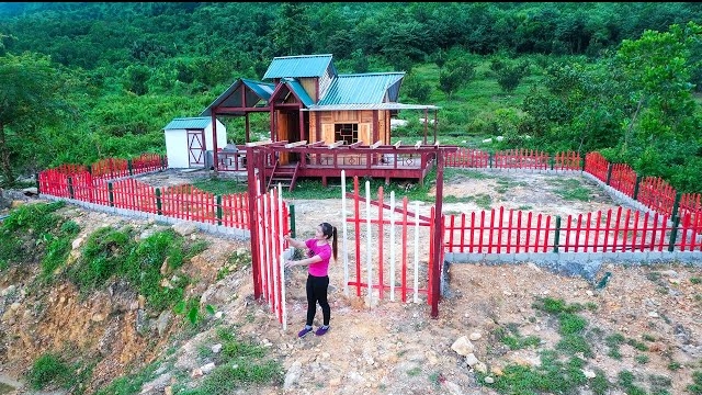 Строю деревянные ворота и крашу забор и калитку. Серия 15. Хуан Ли