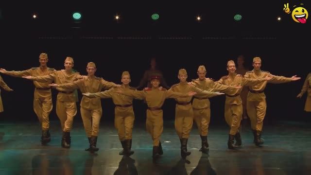 Солдатская пляска - Хореографический ансамбль КоМИКС