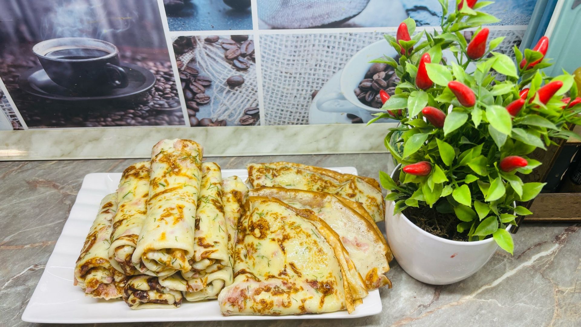 ИДЕАЛЬНЫЙ РЕЦЕПТ БЛИНОВ , ПРОВЕРЕННЫЙ ГОДАМИ, СРАЗУ С НАЧИНКОЙ!!