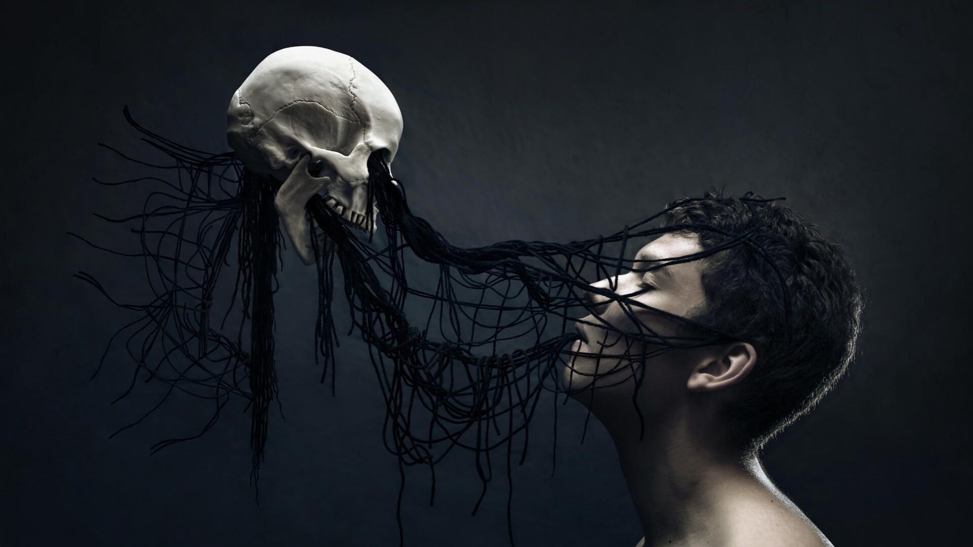 godgory-waiting-for-lunacy-to-find-me