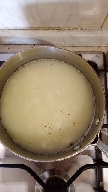 домашний сыр,молоко+сычужный фермент+кавказская соль(со специями)